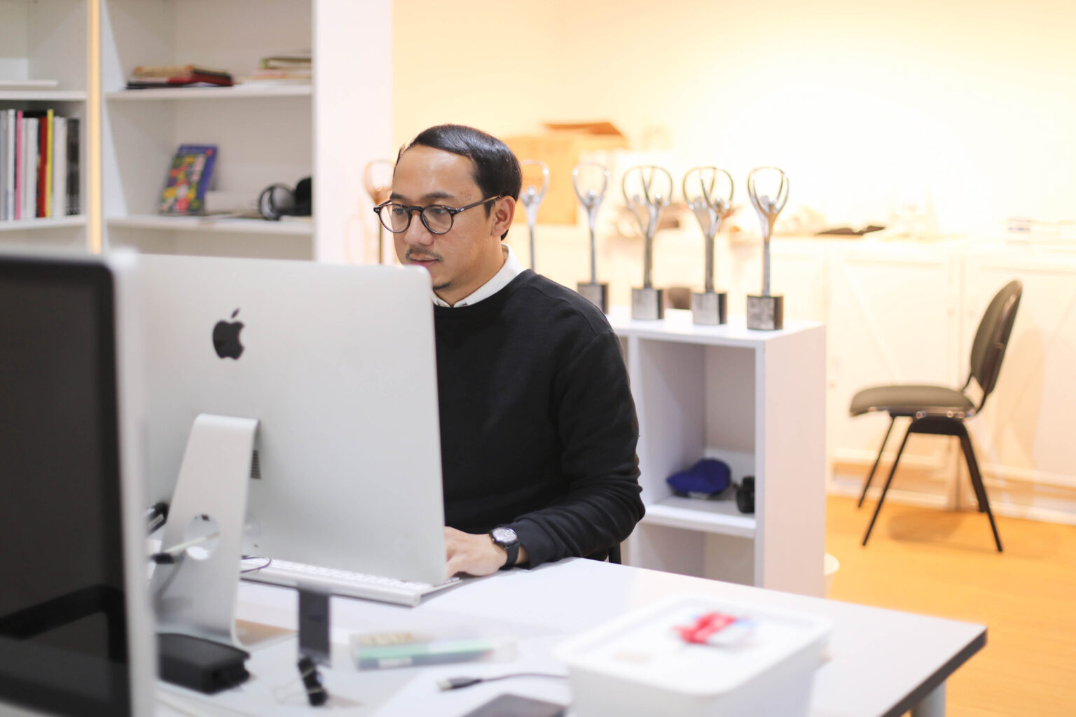 An interview with andi rahmat was published in kanto Nº 3, MMXXI “The ...